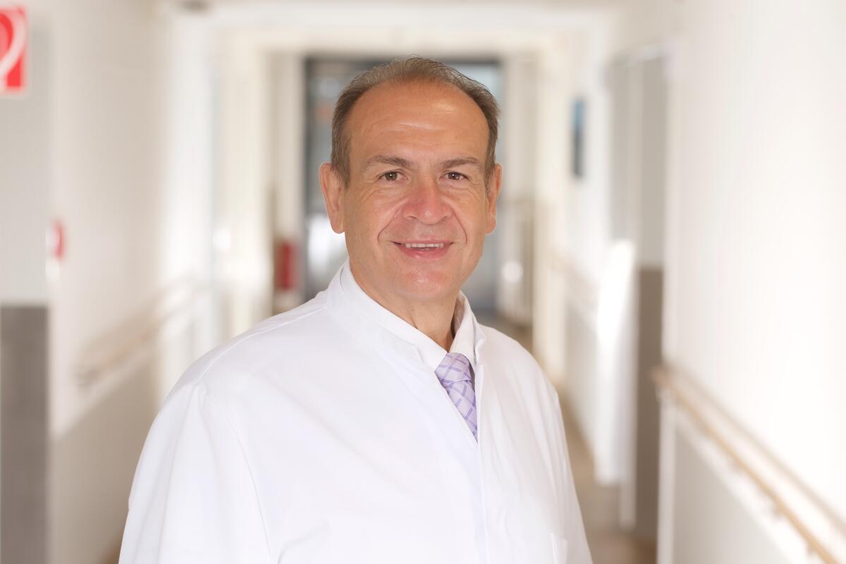 10. November Hybrides Patientenseminar: Vorteile künstlicher Gelenke