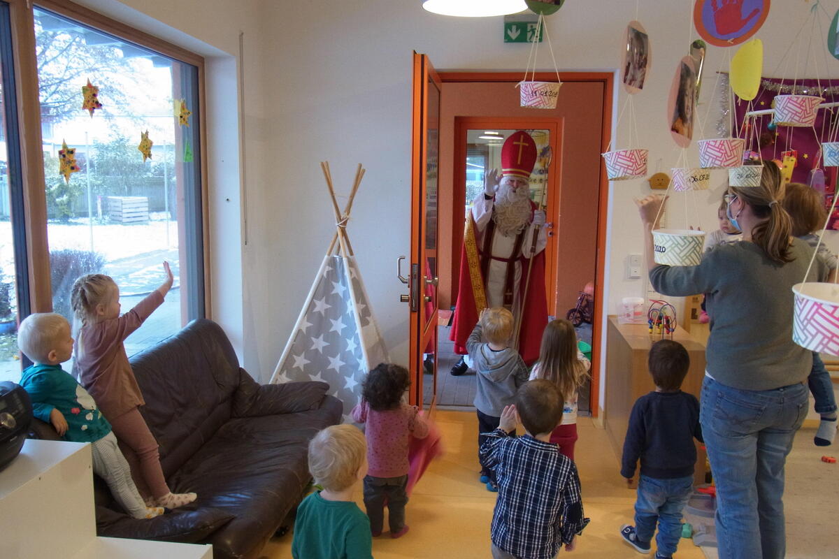 Nikolausspende für die Kinder im Kinderhaus „An der Amper“ Emmering