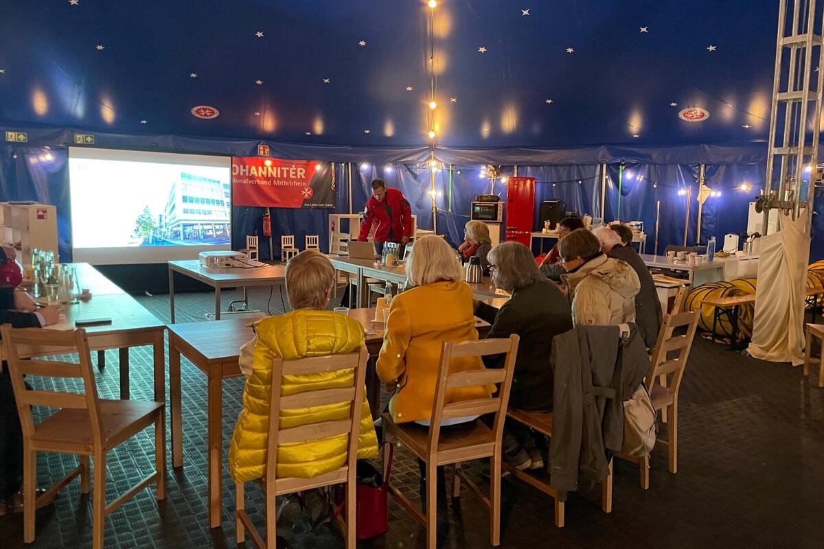 Subkommenden Koblenz und Ahr-Wied zu Gast in Dernau